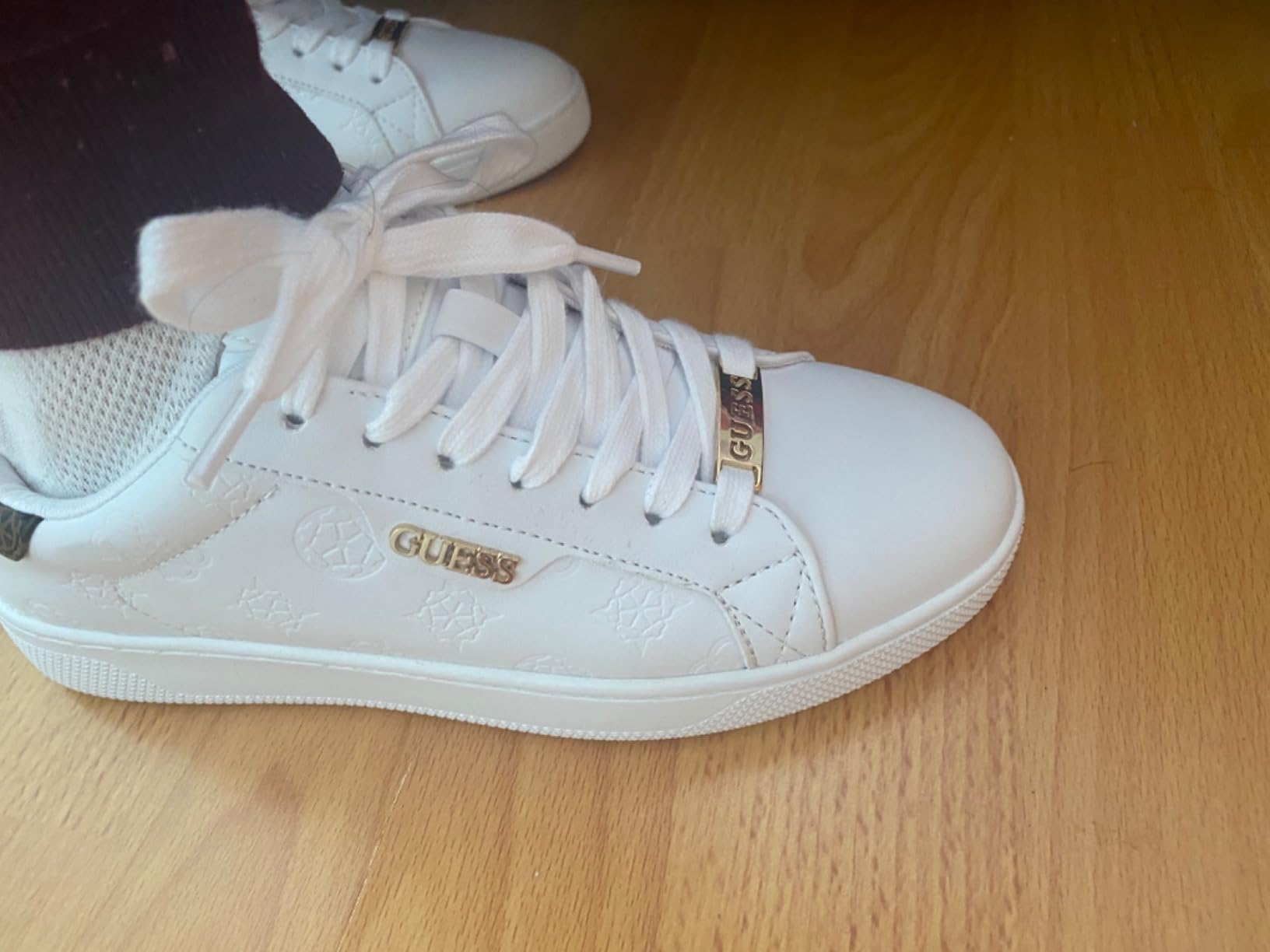 Amazon.com | GUESS Women's Renzy Sneaker | Fashion Sneakers