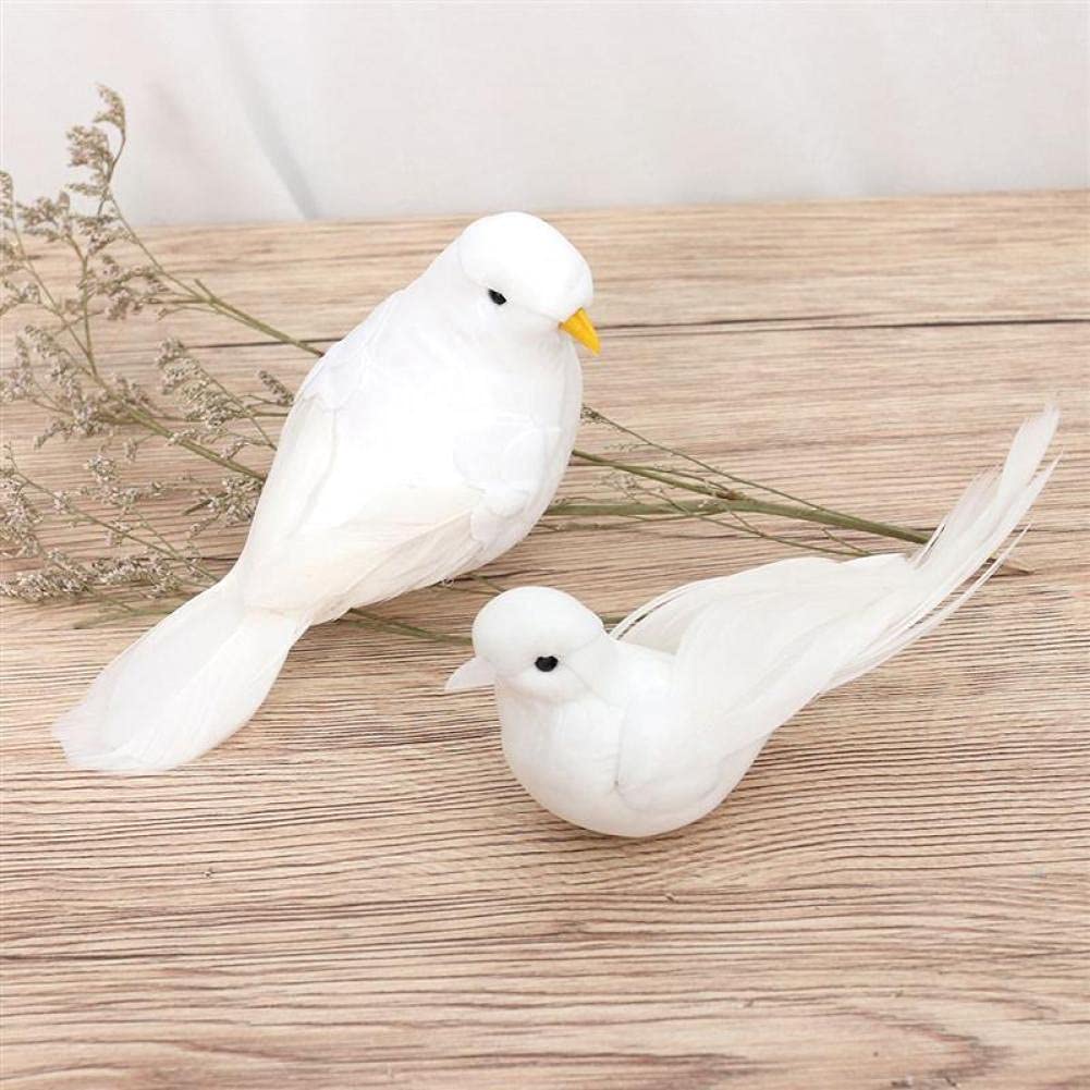 Artificial doves for wedding | Beachweddingtips.com