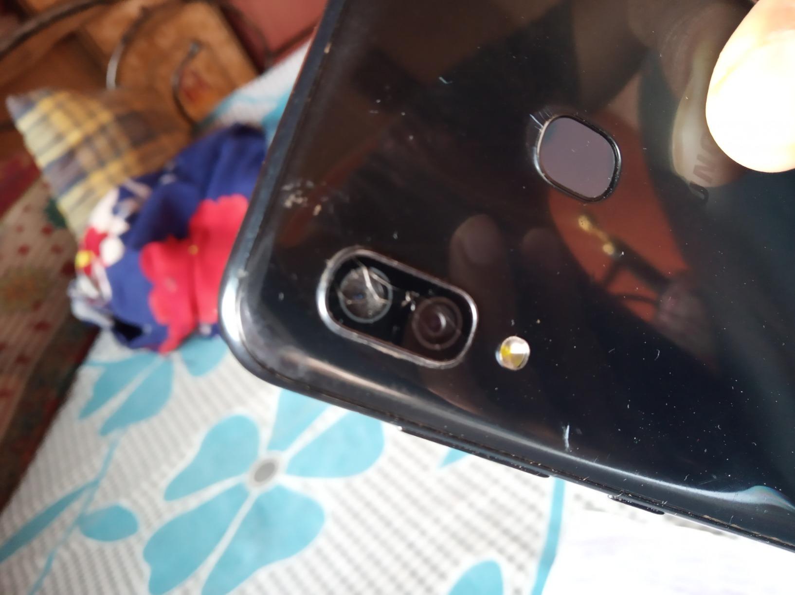 (Refurbished) Samsung Galaxy A30 (Black, 4GB RAM, 64GB Storage) with ...