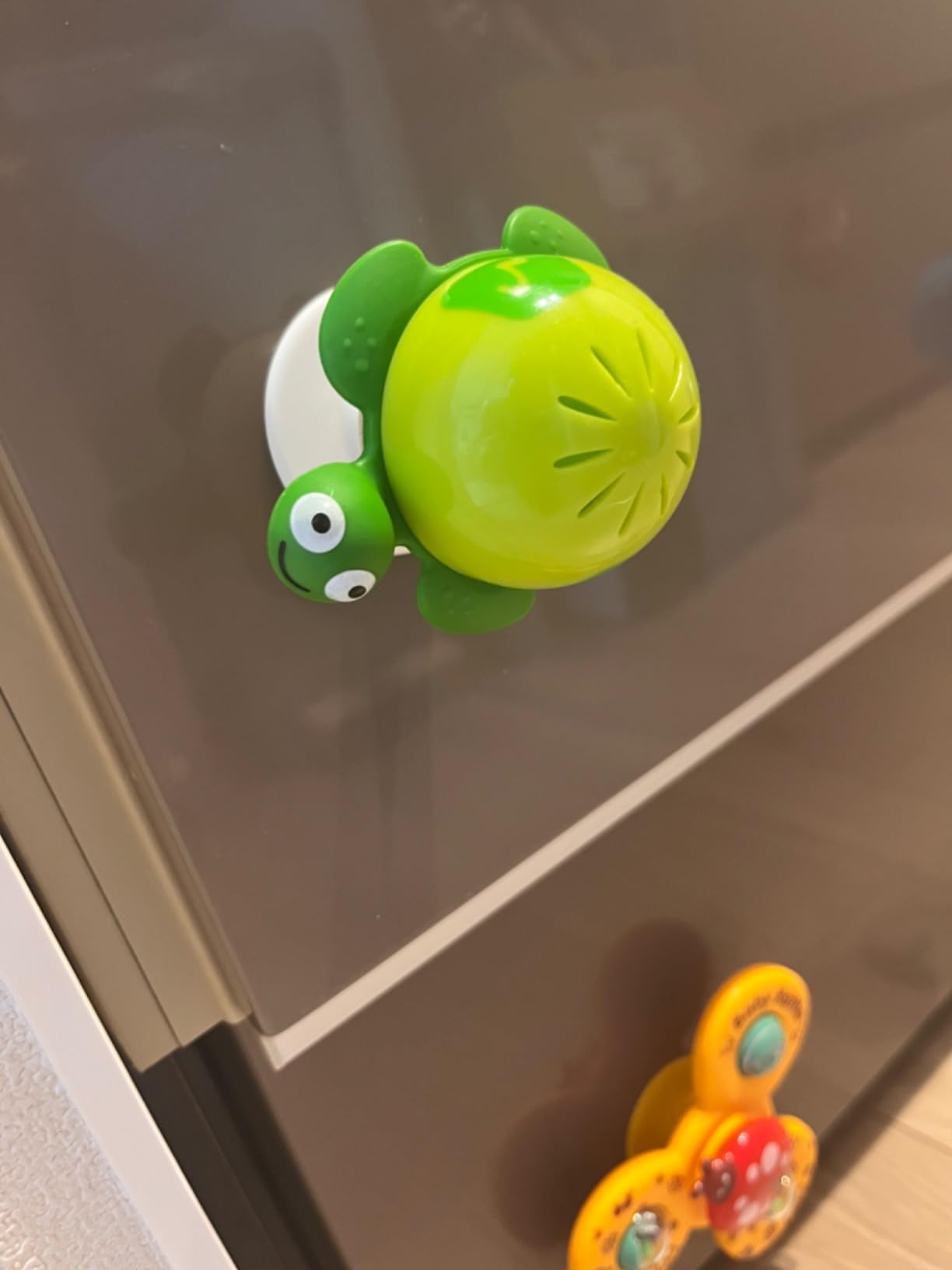 Amazon.co.jp: Hape(ハペ) 海のフレンズラトルセット E0330A : 本