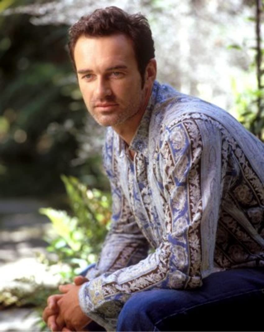 Julian Mcmahon Body