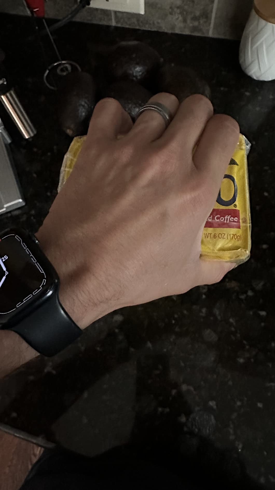 Amazon.com : Cafe Bustelo Espresso Ground Coffee! (2oz. Bags (pack of 6 ...