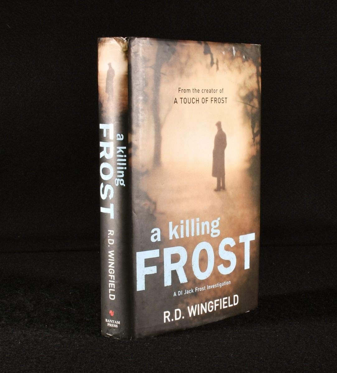 A Killing Frost: Wingfield, R.D.: 9780593060476: Amazon.com: Books