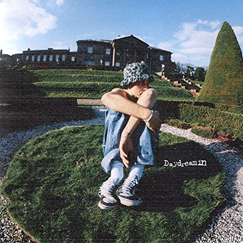 Écouter Daydreaming par Jaxn sur Amazon Music Unlimited