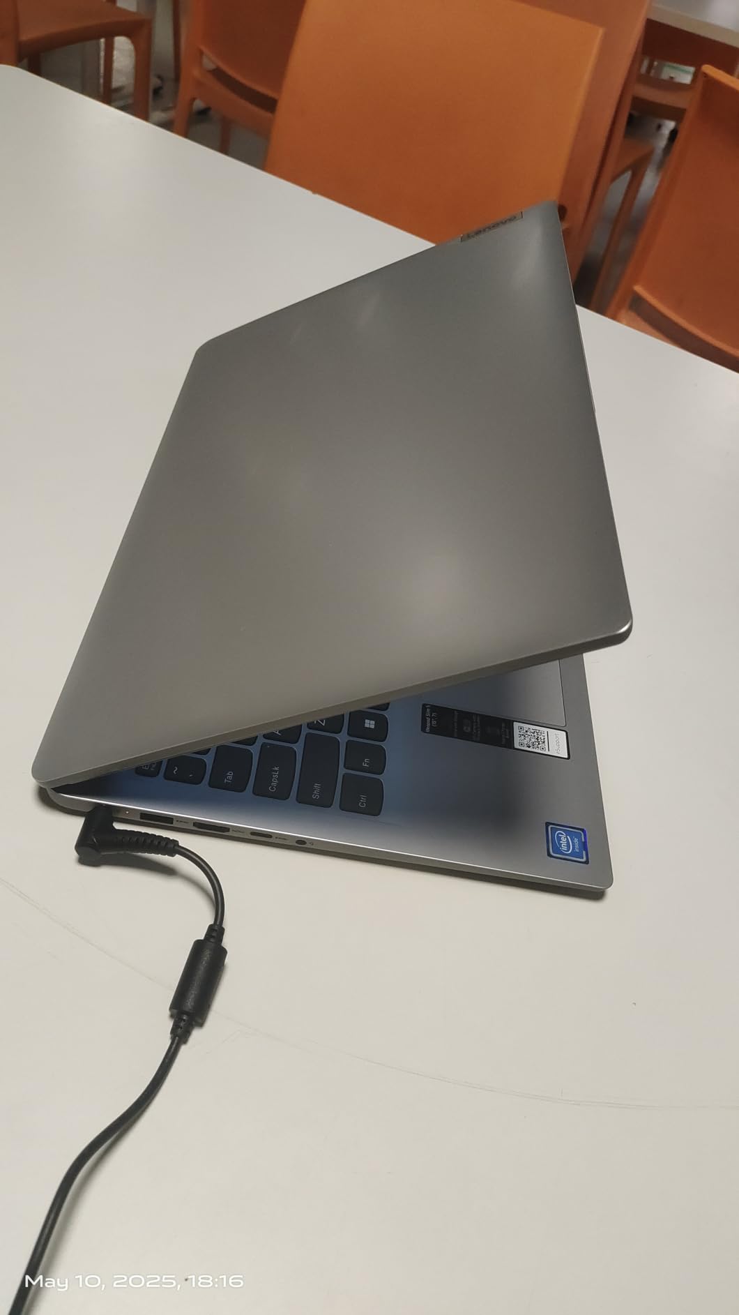 Lenovo IdeaPad 1 Intel Core Celeron N4020 15" HD Thin and Light Laptop ...
