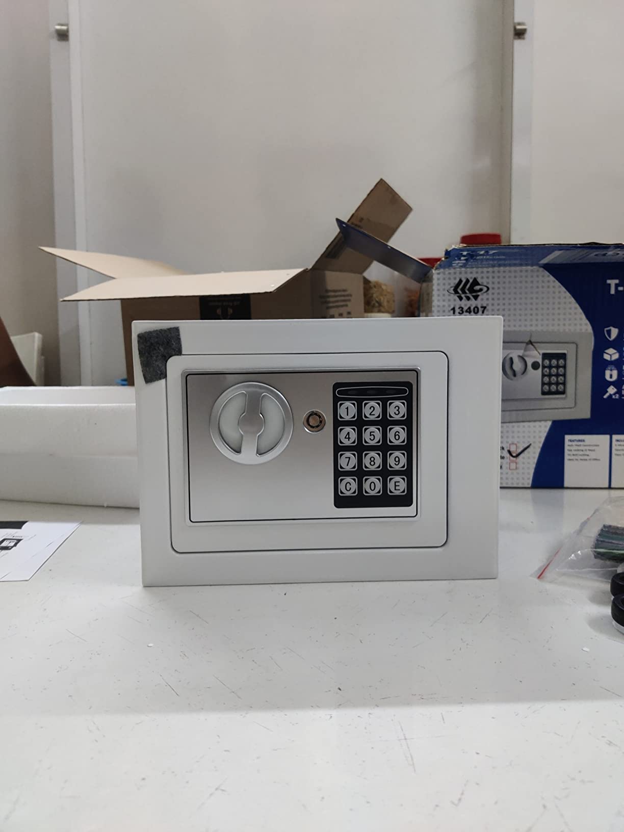 KrissKross Digital Electronic Safe Locker/Box for Home and Office for ...