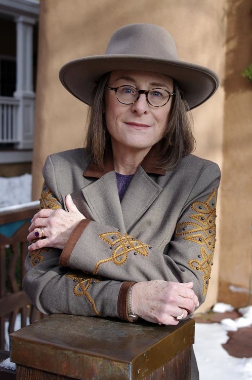 Amazon.co.jp: Jo-Ann Mapson: 本、バイオグラフィー、最新アップデート