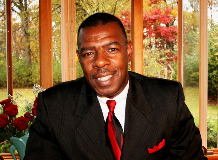 Amazon.com: TOMMY C. SR. SEAY: books, biography, latest update