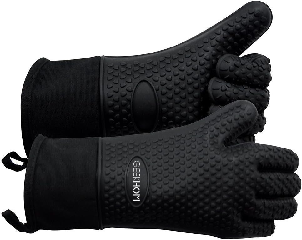 Amazon.com: QUWIN BBQ Gloves, Oven Gloves 1472℉ Extreme Heat Resistant, Grilling Gloves Silicone ...
