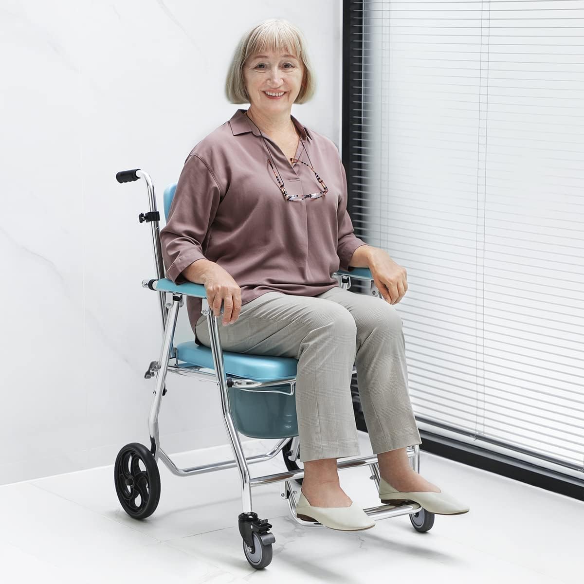 Amazon.com: OasisSpace Folding Shower Commode Wheelchair - 300lbs ...