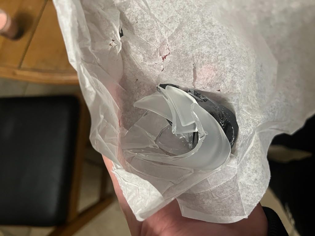 Baby Guinness Cocktail Gift Pack - Includes 1 x Baileys Original Irish ...