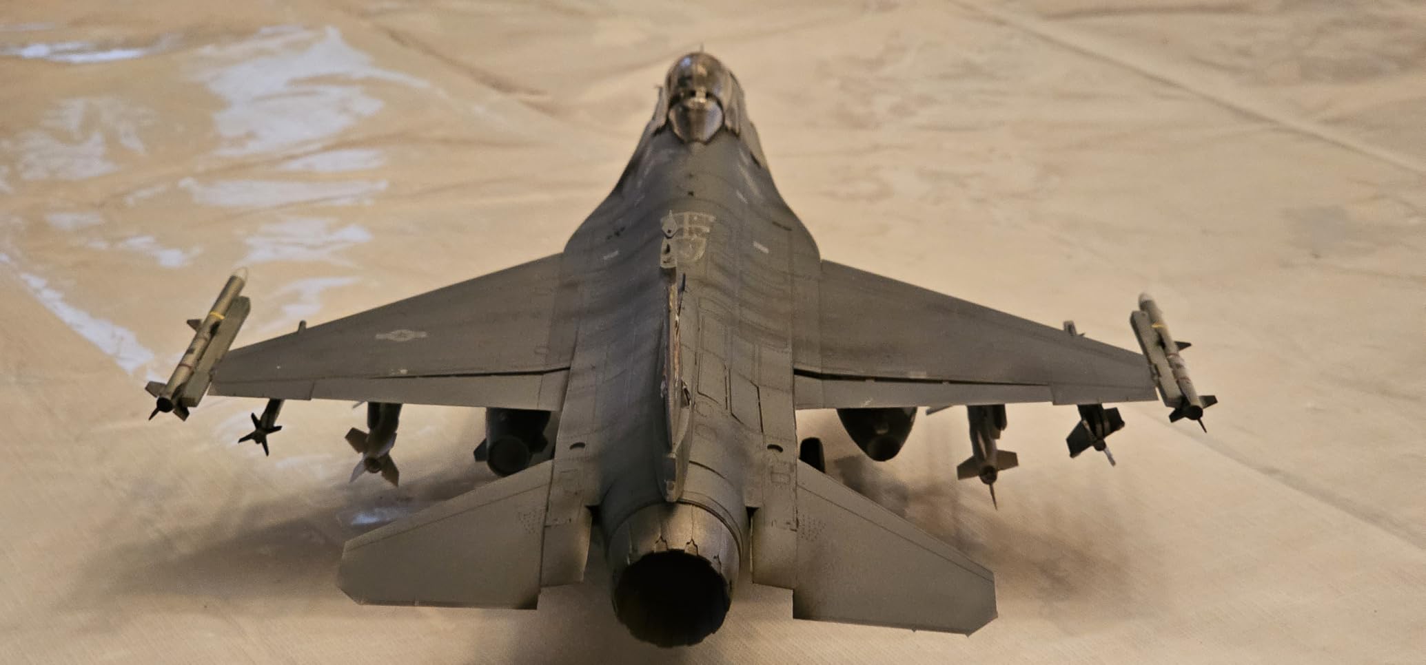 Amazon.com: Tamiya 61098 1/48 Lockheed Martin F-16CJ Plastic Model ...