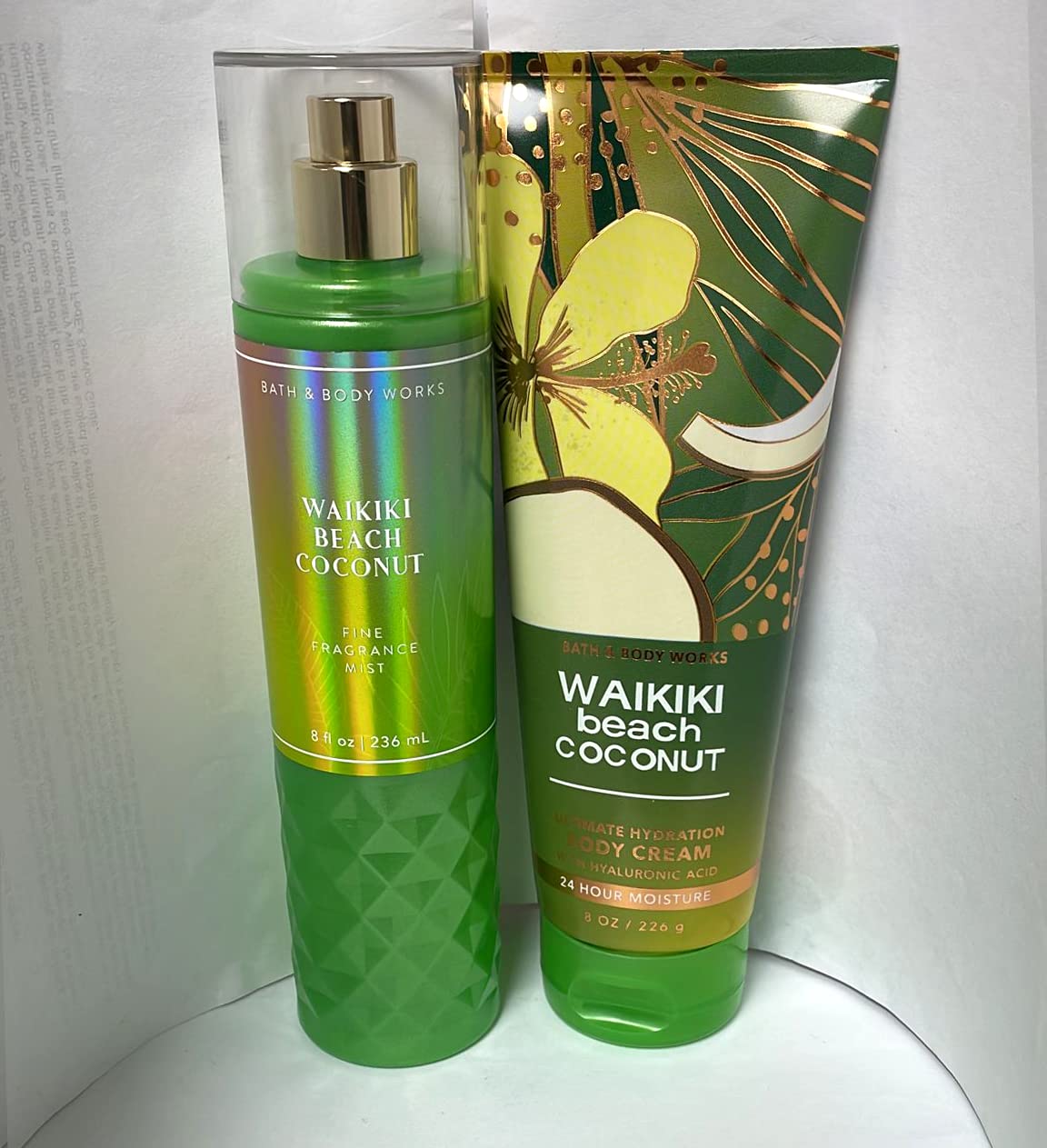 Amazon.com : Bath and Body Works Waikiki Beach Coconut 2020 Edition 8oz ...