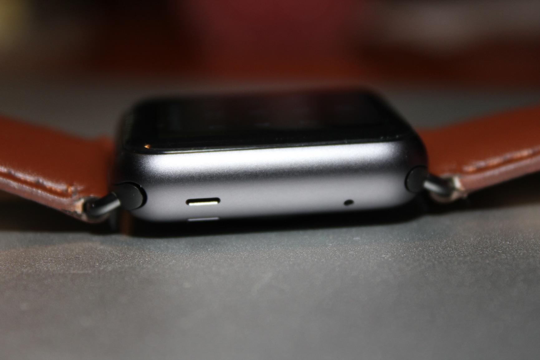 Amazon.com: LUVVITT Stainless Steel Adapter for Apple Watch 38mm Band ...