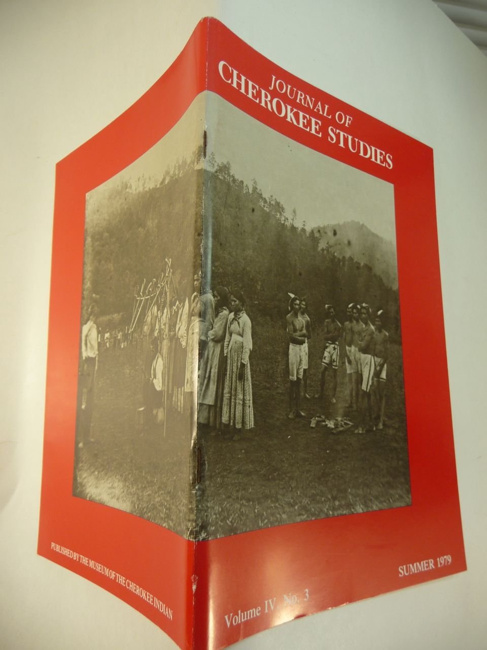 Journal of Cherokee Studies Volume IV, Number 3, Summer, 1979 Stylistic ...