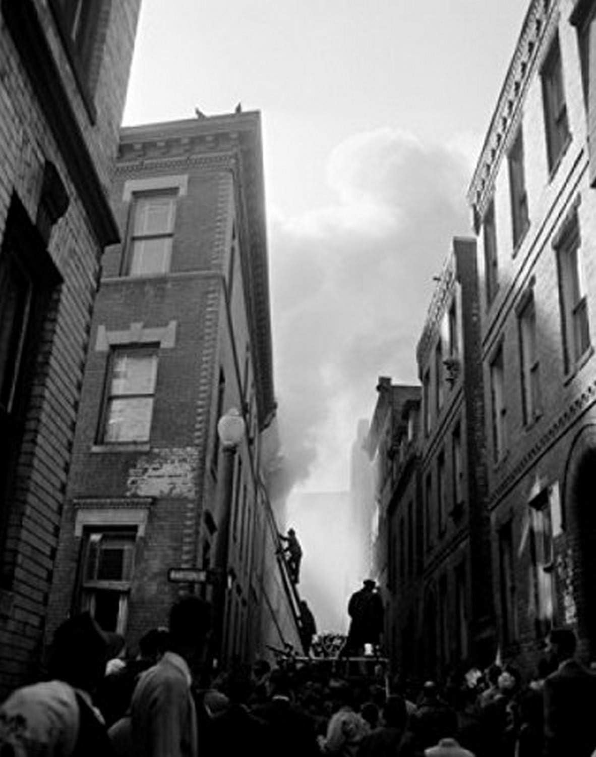 Amazon.com: Posterazzi USA Massachusetts Boston firefighters fighting ...