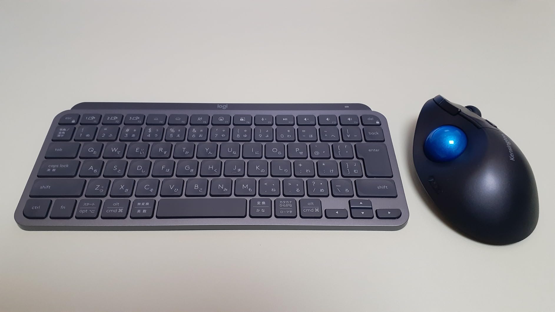Amazon.co.jp: Logitech MX KEYS mini KX700GRd Minimalist Wireless ...