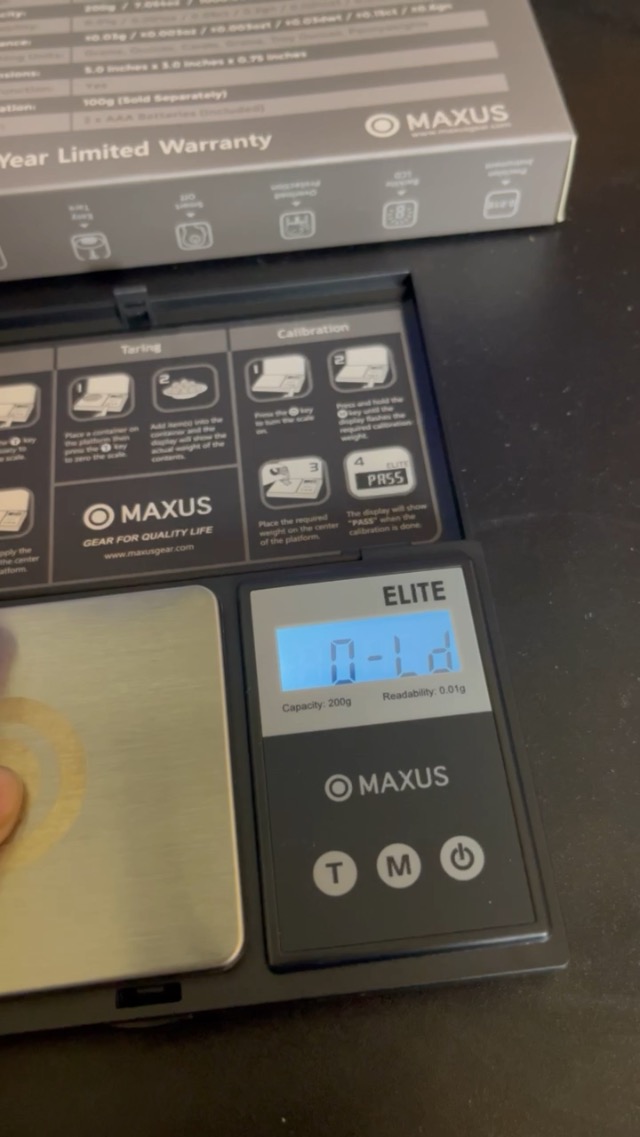 Watch Unboxing and features of the scale on Amazon Live