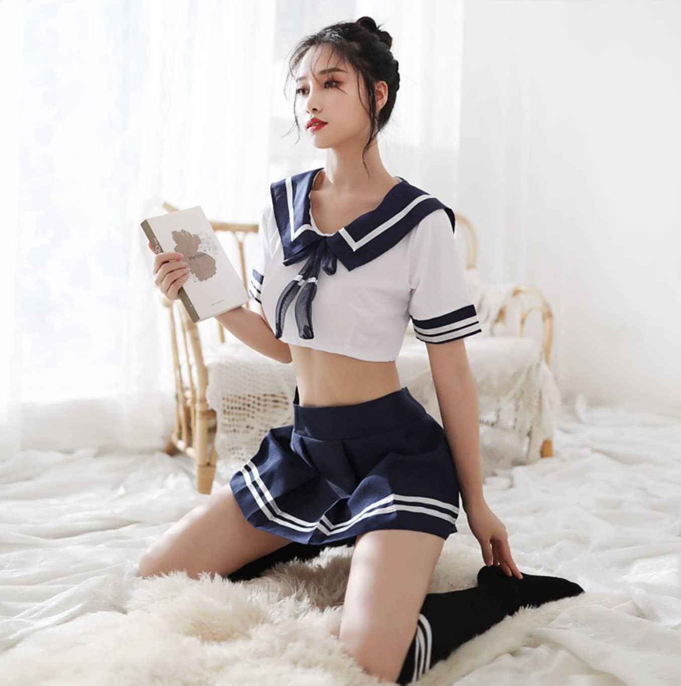 Amazon.co.jp: [Intertech] セーラー服 高校生 制服 JK ブラウス+スカート+Tバック+学生靴下 4点セット ミニスカ かわいい 女性 ドレス 学校 学生 服 大人用 ...