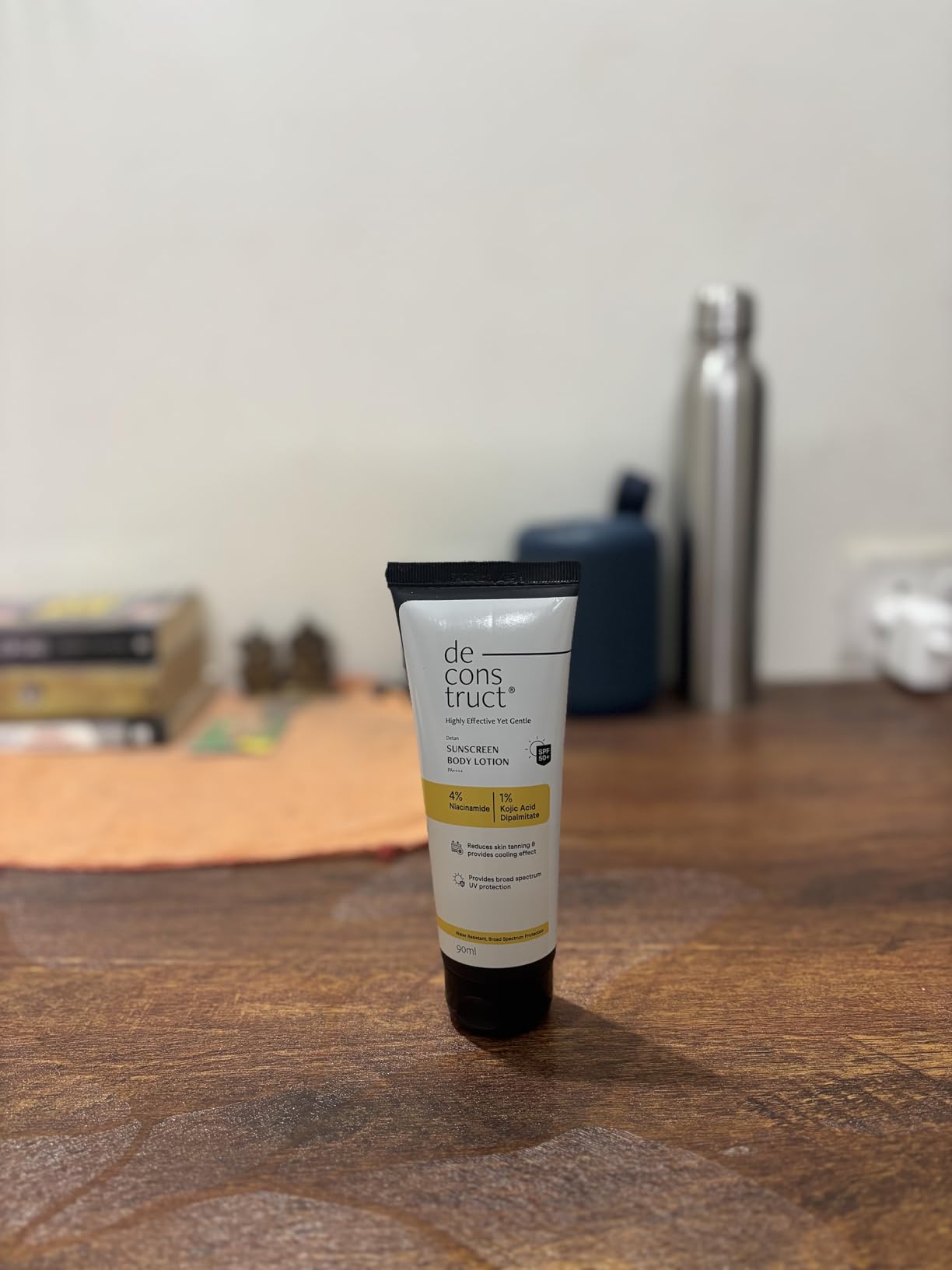 Deconstruct Detan Sunscreen Body Lotion SPF 50 PA++++ | Broad Spectrum ...