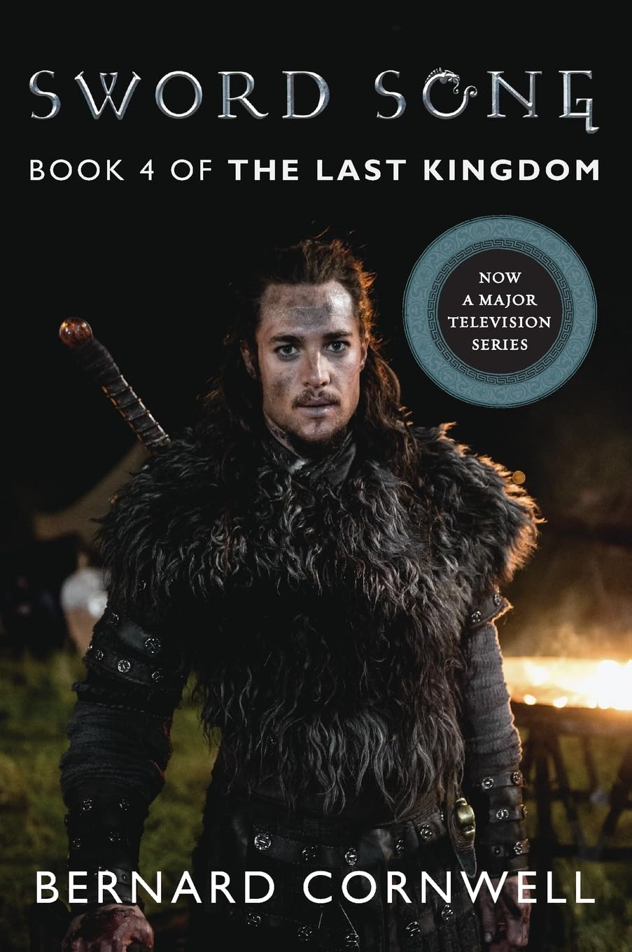 Amazon.com: Sword Song Tie-in: A Novel (Saxon Tales, 4): 9780062673411 ...