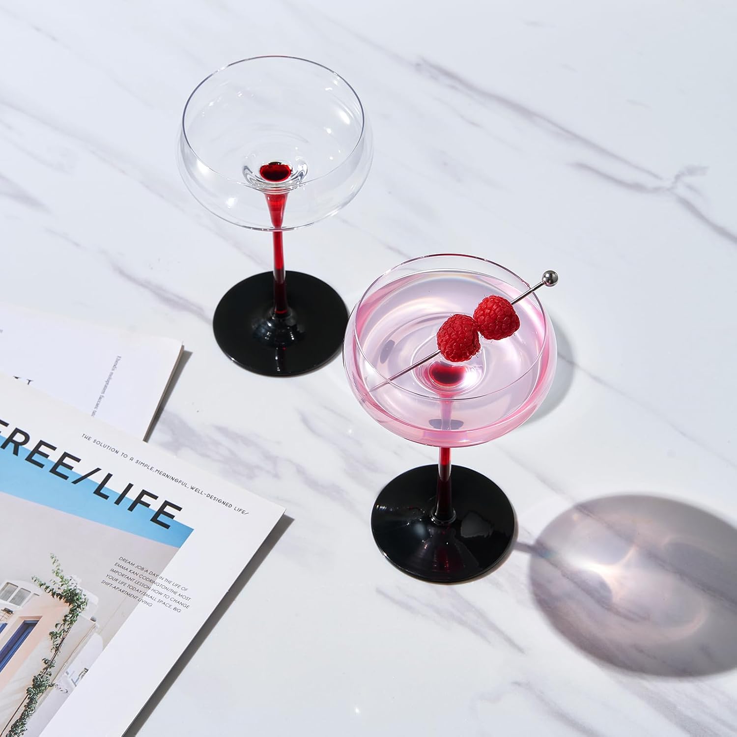 Copas únicas de Martini y cóctel con tallo rojo y negro Juego de 2 Copa ...