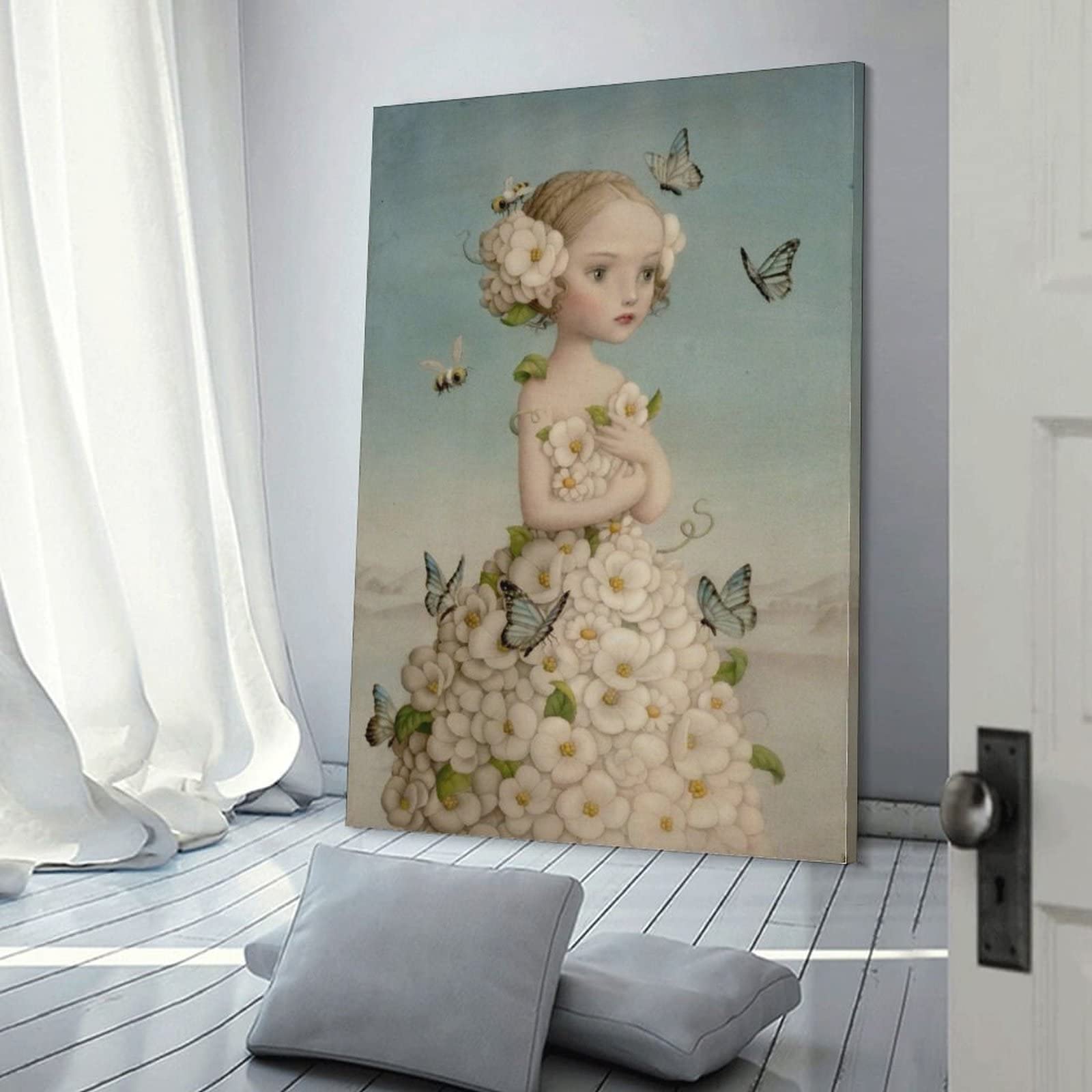 Nicoletta Ceccoli Painting Technique Contests: Nicoletta Ceccoli Hand