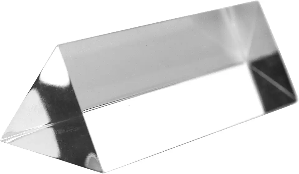 Understanding Light Refraction In Different Media | QuartzMountain