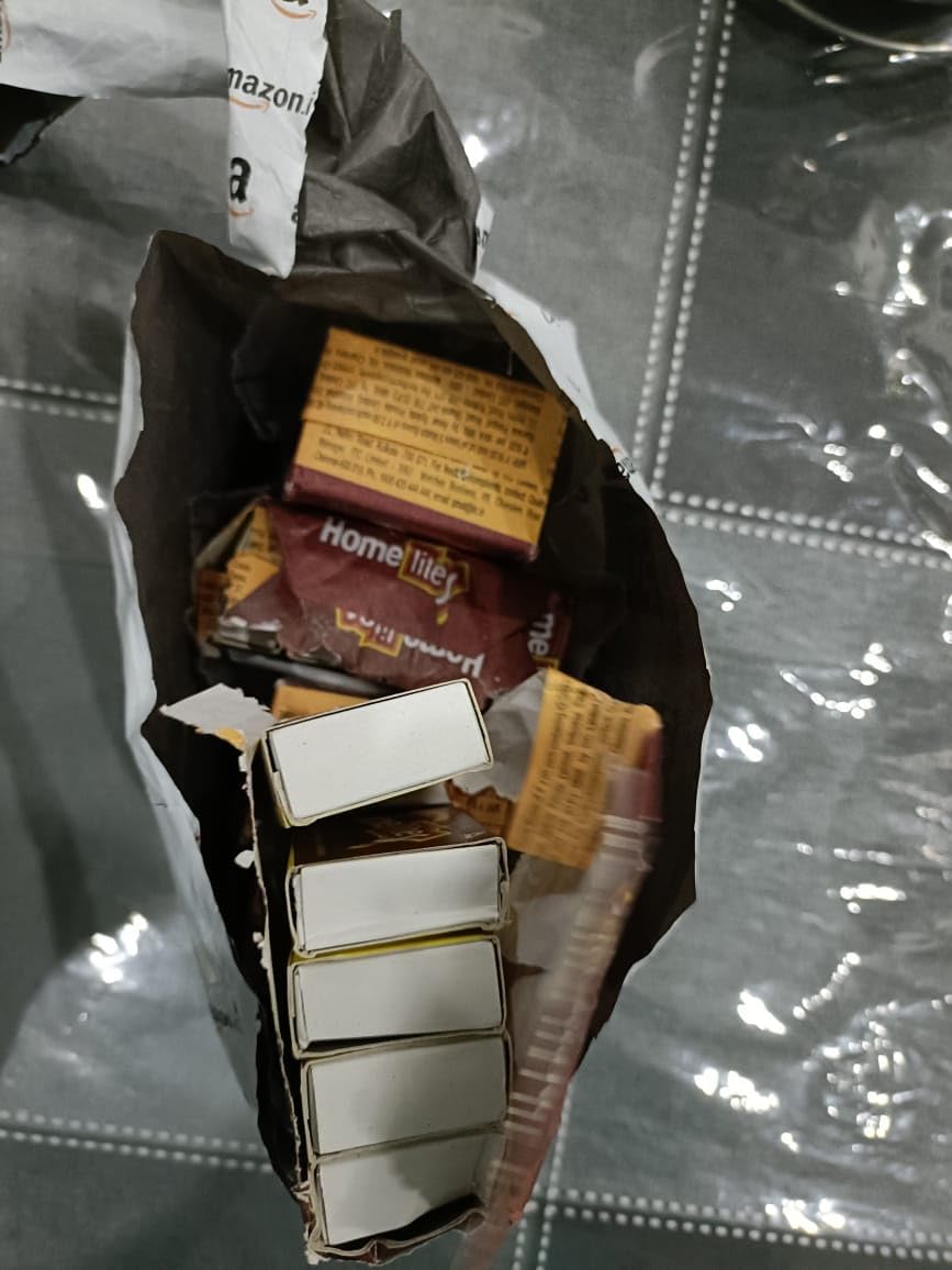 Homelites Karborised Match Box, 245 Sticks : Amazon.in: Home & Kitchen