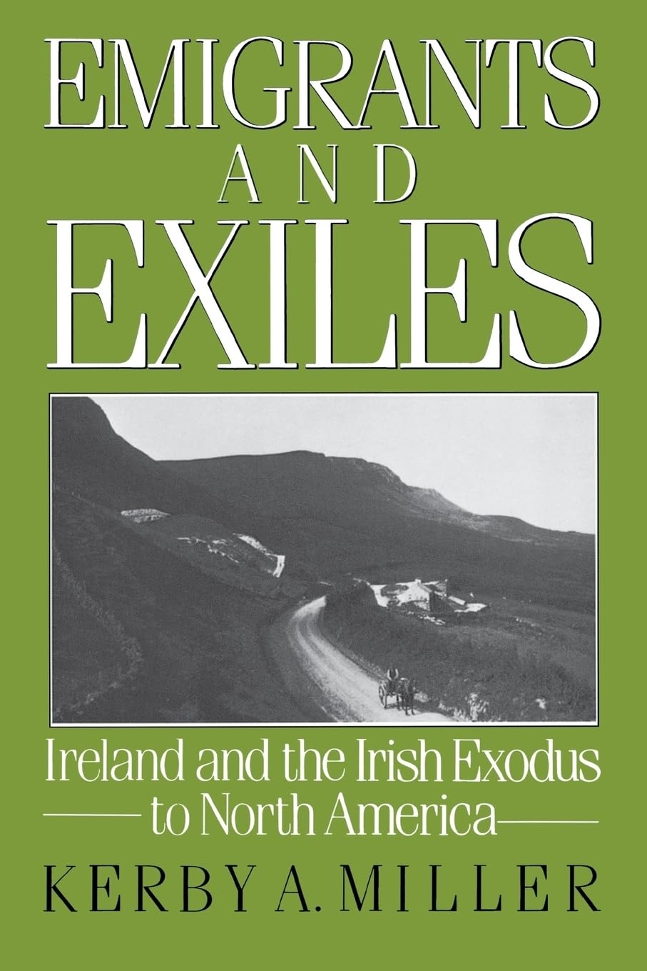 Amazon.com: Emigrants and Exiles: Ireland and the Irish Exodus to North ...