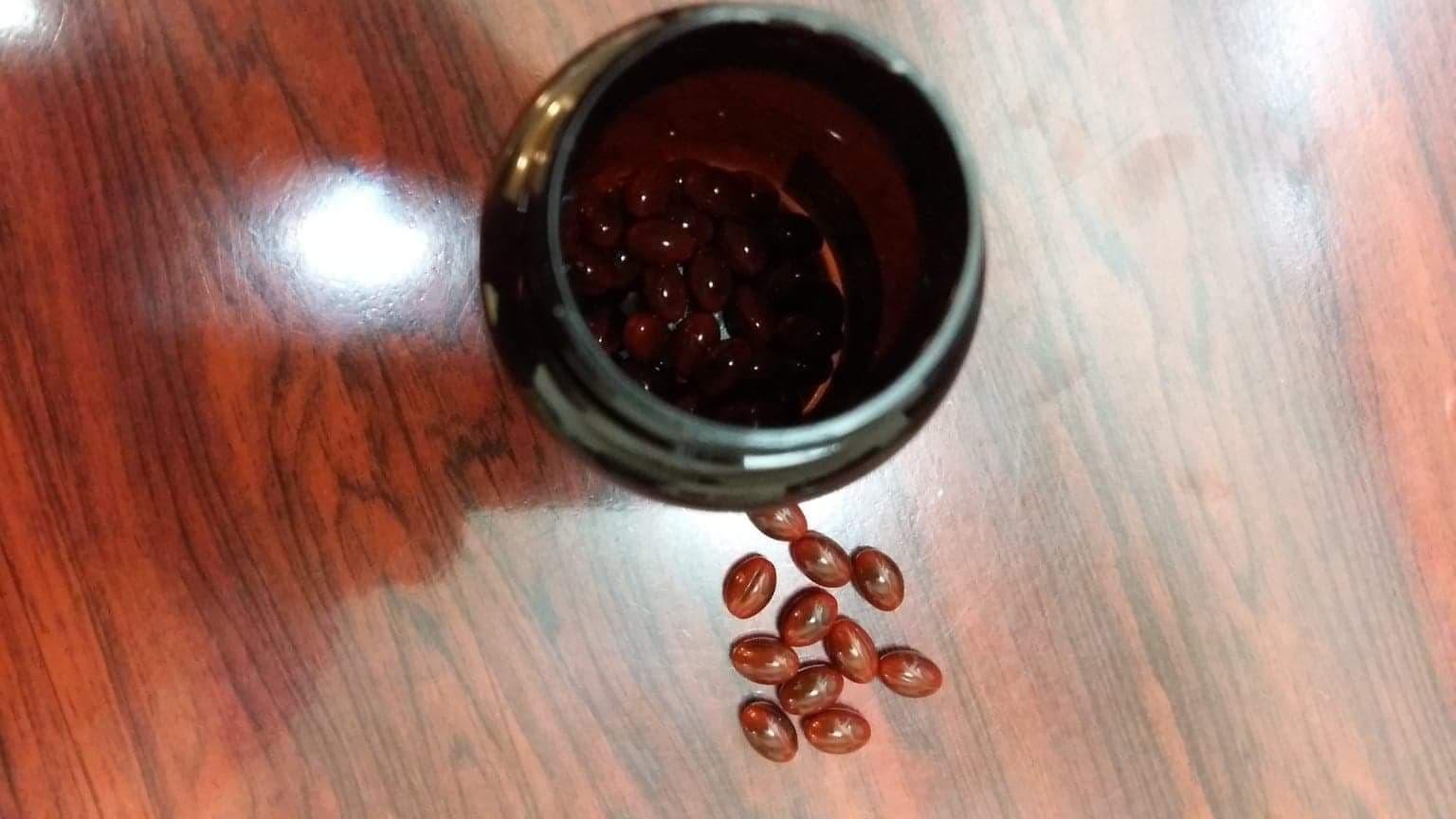 Pure & Essential Natural Astaxanthin Complex of 42 mg AstaPure, with 4 ...