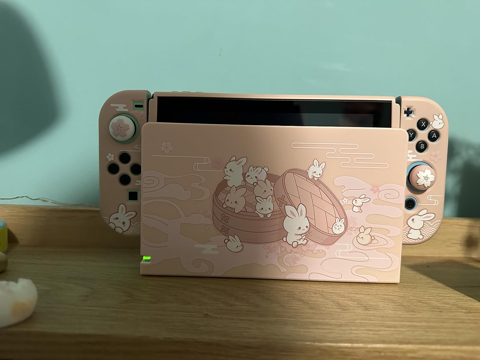 Amazon.com: GeekShare Anti Scratch Switch Dock Cover- Hard Faceplate ...