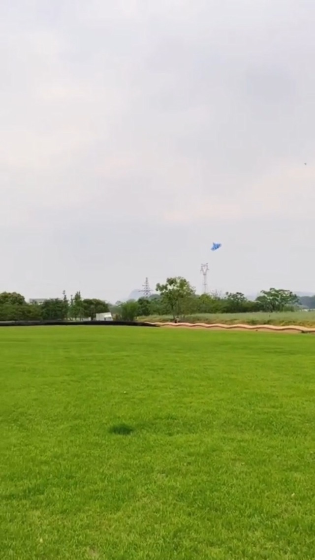 Watch Remote Gravity Gliders on Amazon Live