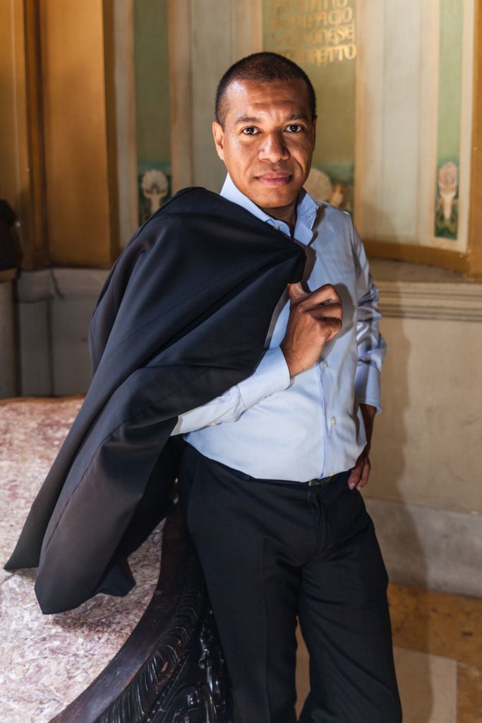 Amazon.com: Ibis Sanchez-Serrano: books, biography, latest update