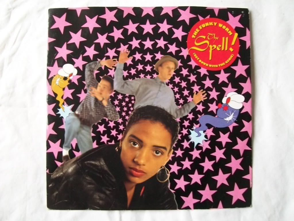 Amazon.com: Funky Worm - The Spell! (Get Down With The Genie) - Fon ...