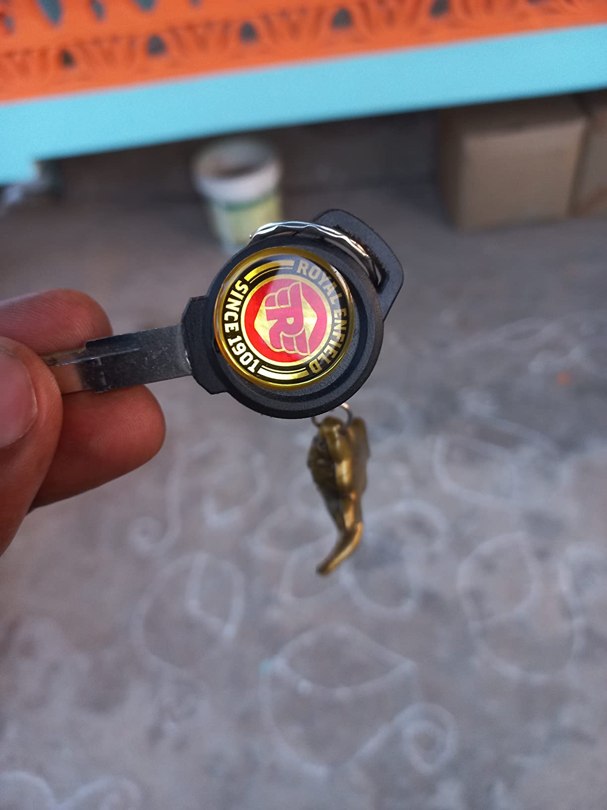 AIDEN® Key Blank for Royal Enfield (Right Cut) : Amazon.in: Car & Motorbike