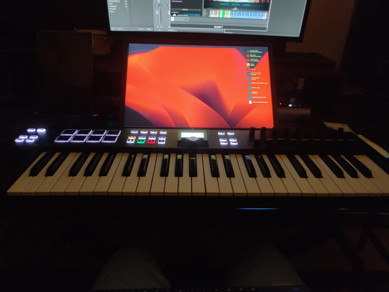 (Refurbished) Arturia KeyLab Essential 49 mk3 MIDI Controller with 49 ...