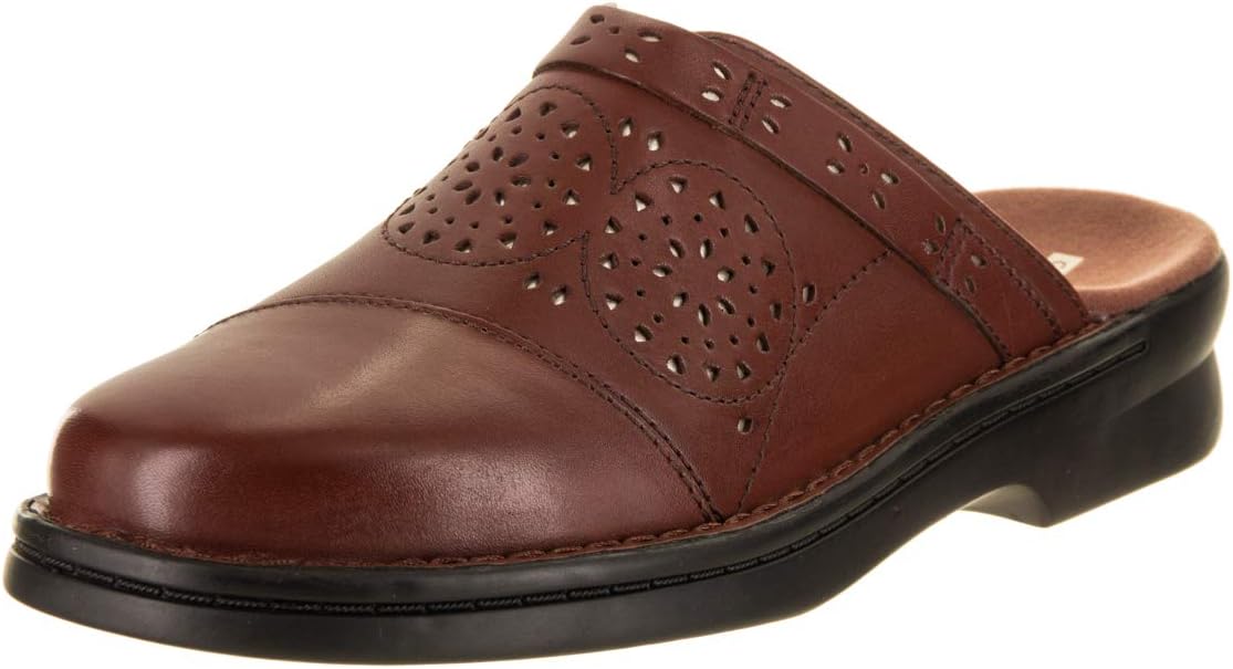 Amazon.com | CLARKS Women's Patty Renata Clog | Mules & Clogs