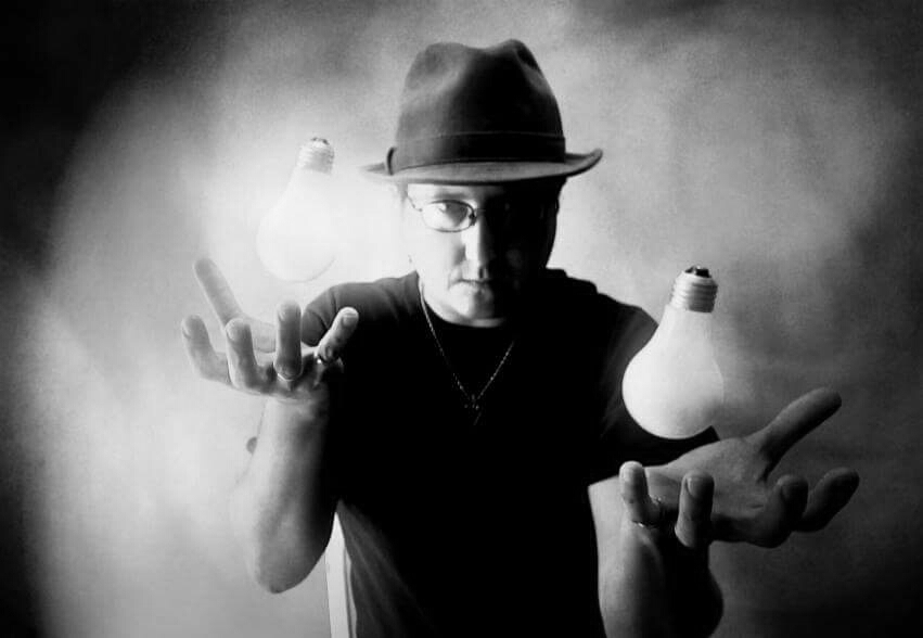 Amazon.com: Stephen Lancaster: books, biography, latest update