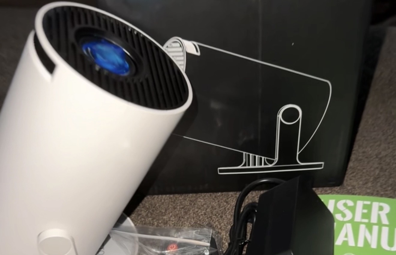 Watch Mini Portable Projector on Amazon Live