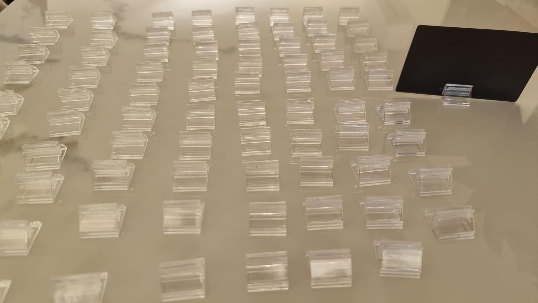 80 Pcs Place Card Holders for Table, Clear Game Card Stands Plastic ...