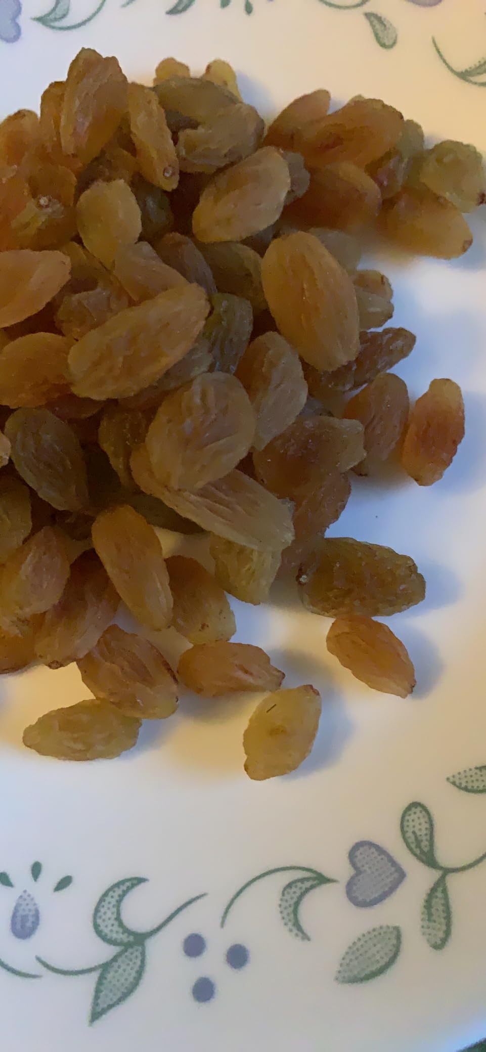 Happilo Premium Seedless Green Raisins, 250g : Amazon.in: Grocery ...