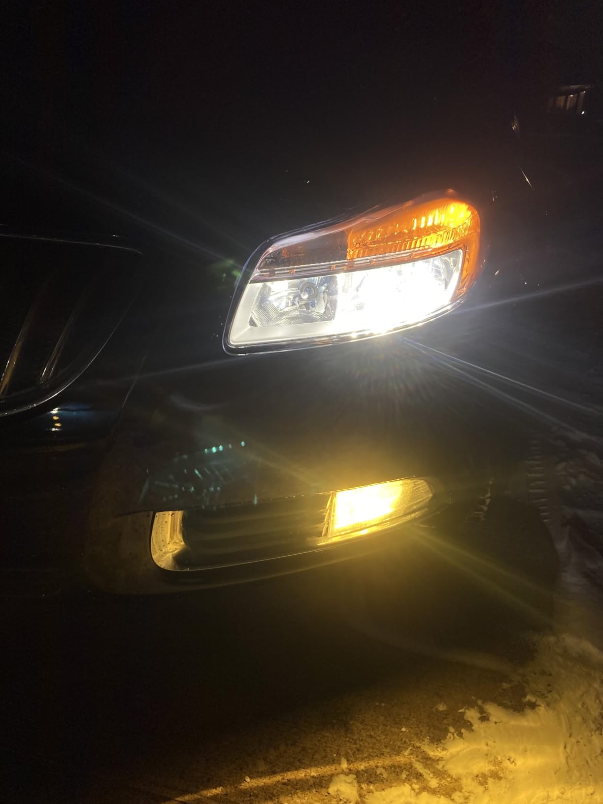 Amazon.com: SYLVANIA - 9145 Fog Vision - High Performance Yellow ...