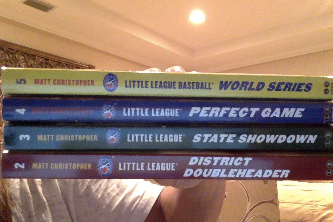 Play Ball! (Little League, 1): Christopher, Matt: 9780316199759: Amazon ...