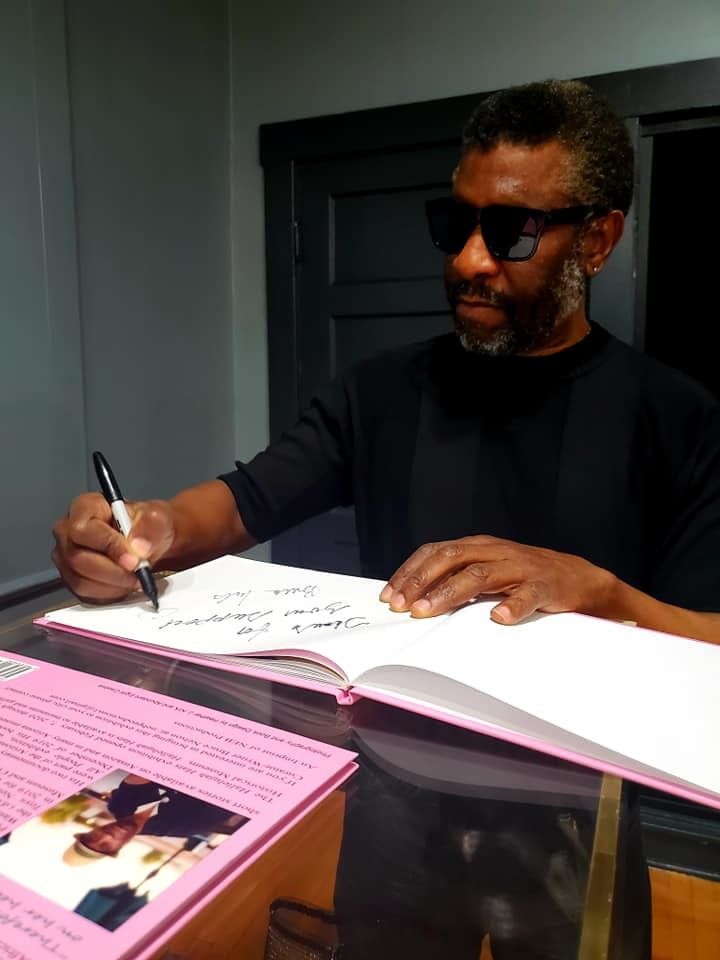 Amazon.com: Bruce Nelson: books, biography, latest update