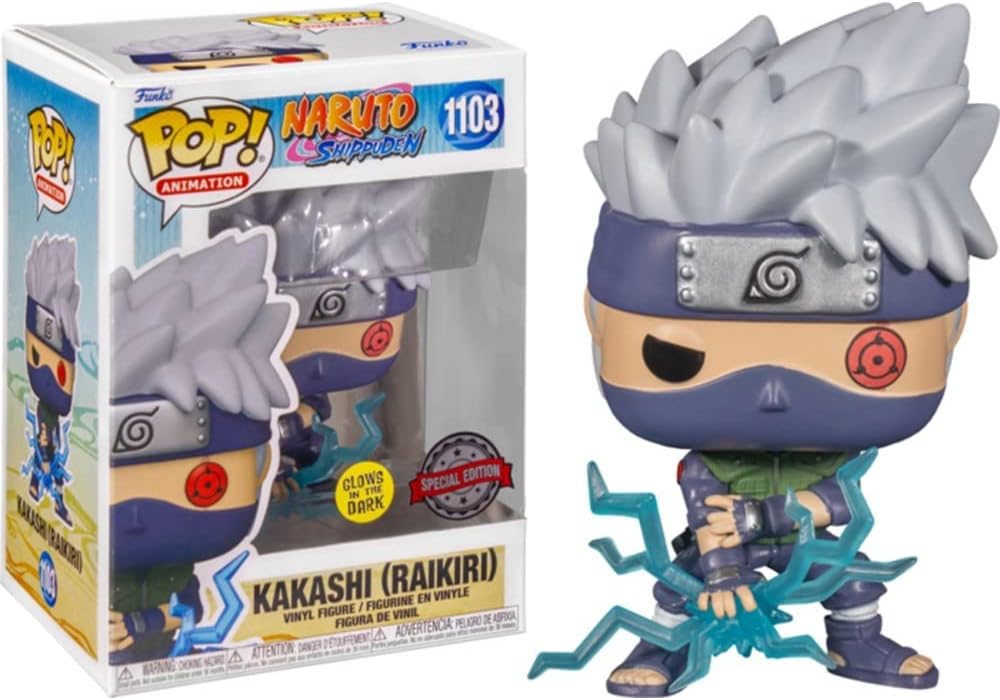 Amazon.com: Funko POP! Bleach - Fully-Hollowfied Ichigo Chase Bundled ...