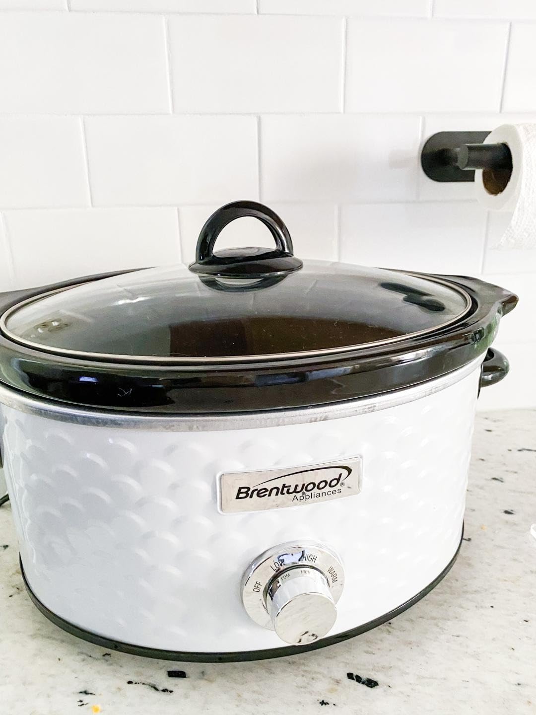 Amazon.com: Brentwood SC-140W Slow Cooker Scallop Pattern, 4.5 Quart ...