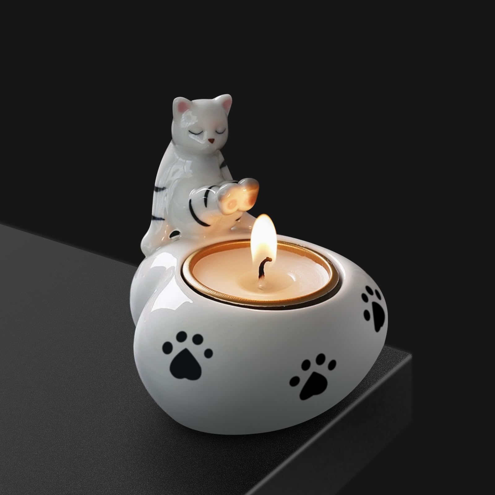Amazon.com: Cartoon Kitten Candle Holder, Kitten Warming Paws Cute ...