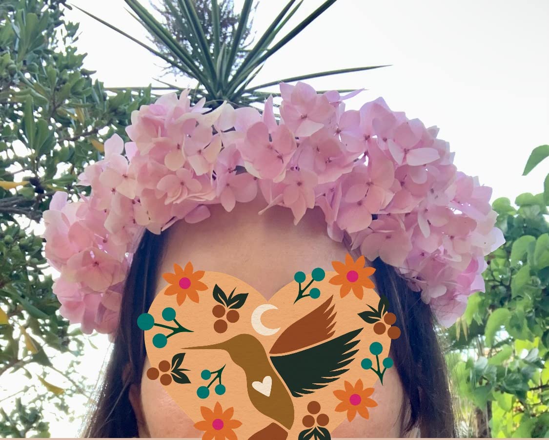 Amazon.com: Kikkerland Huckleberry Make Your Own Fresh Flower Necklace ...