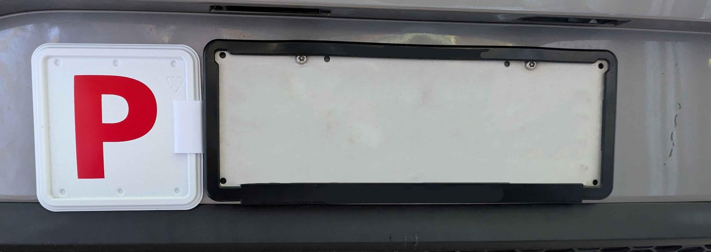 2pcs Plastic Red P Plate Clips Holder Set Car Number License : Amazon ...